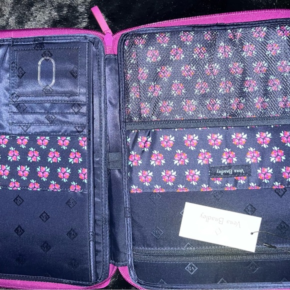 Vera Bradley | Other | Nwt Iconic Tablet Tamer Organizer | Poshmark